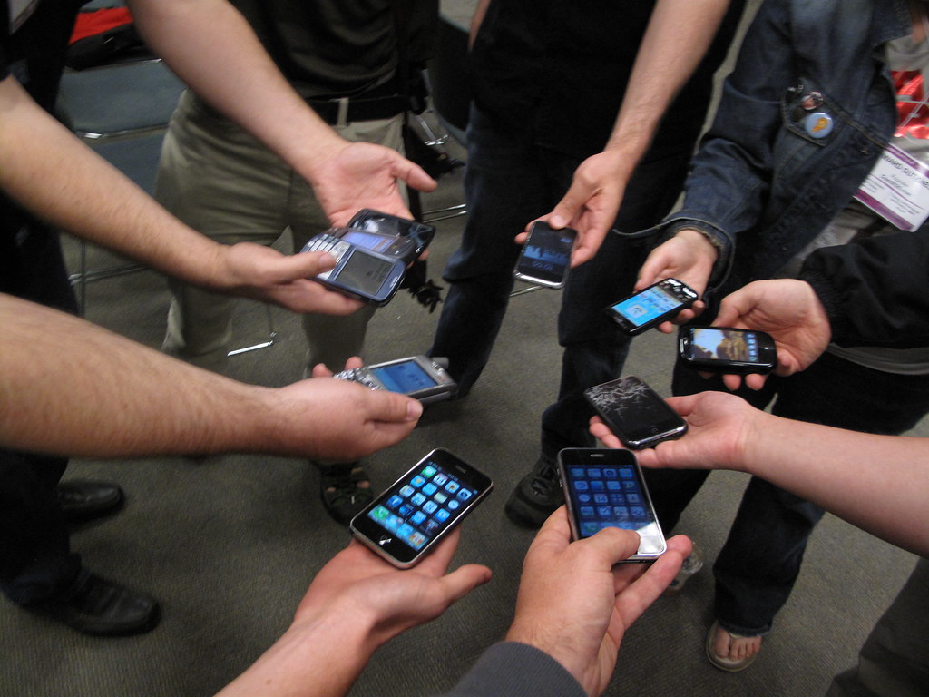 What Does Cell Phone Addiction Look Like Specialized Therapy